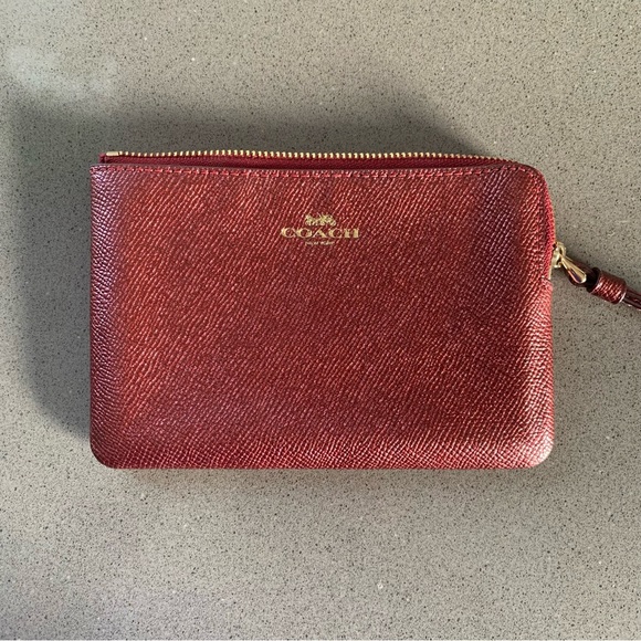 Coach | Bags | Coach Zipperclose Burgundy Wristlet With Gold Accents ...